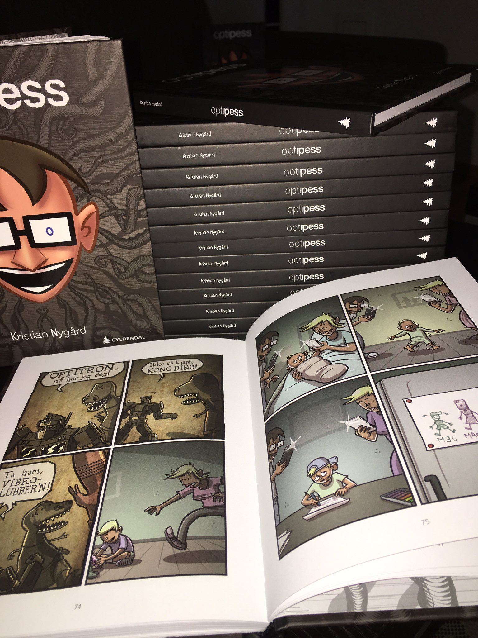 Optipess – Page 2 – A webcomic. On the Internet.